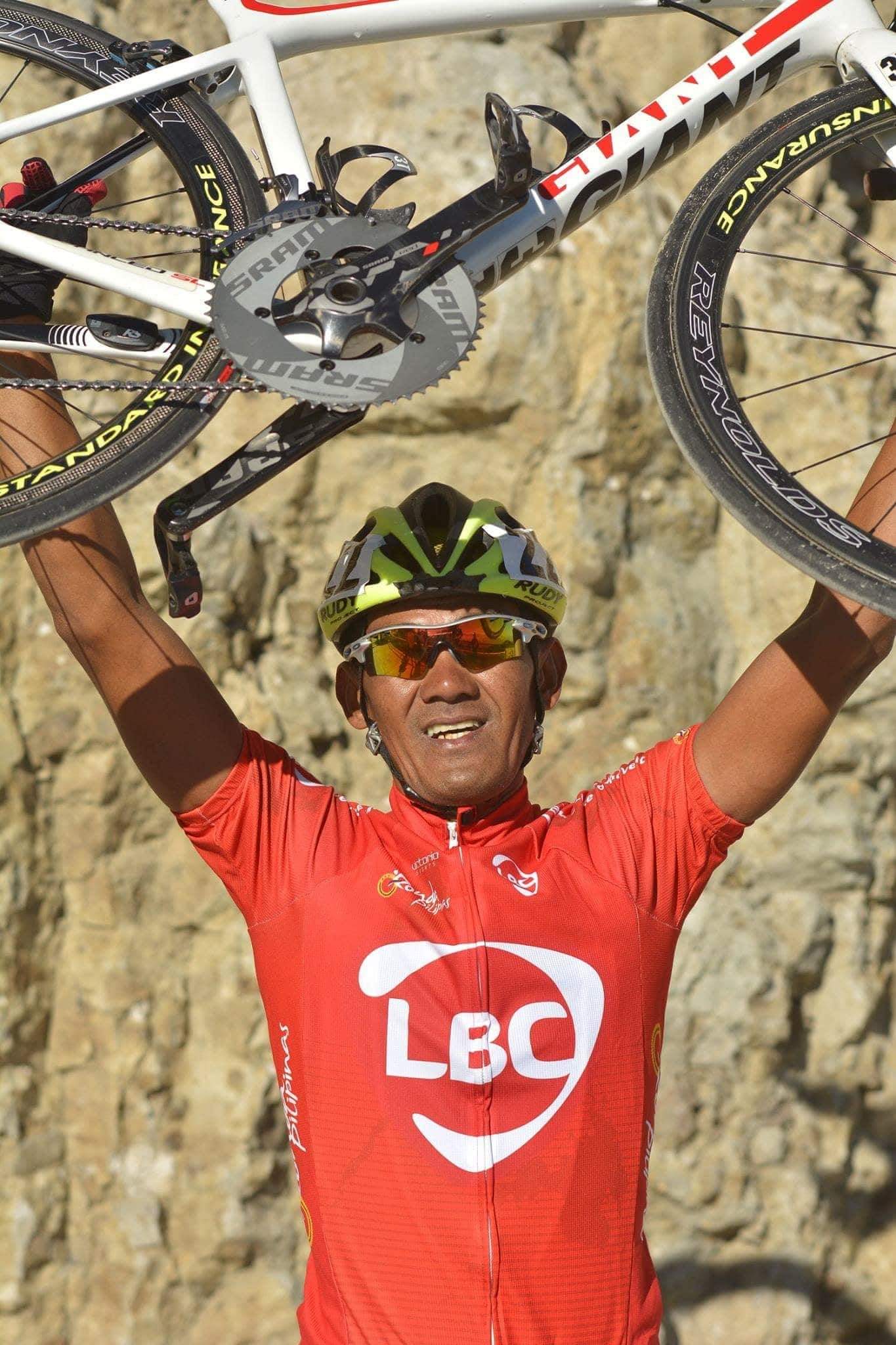 SANTY BARNACHEA: THE WINNINGEST PRO CYCLIST OF THE PHILIPPINES – www ...