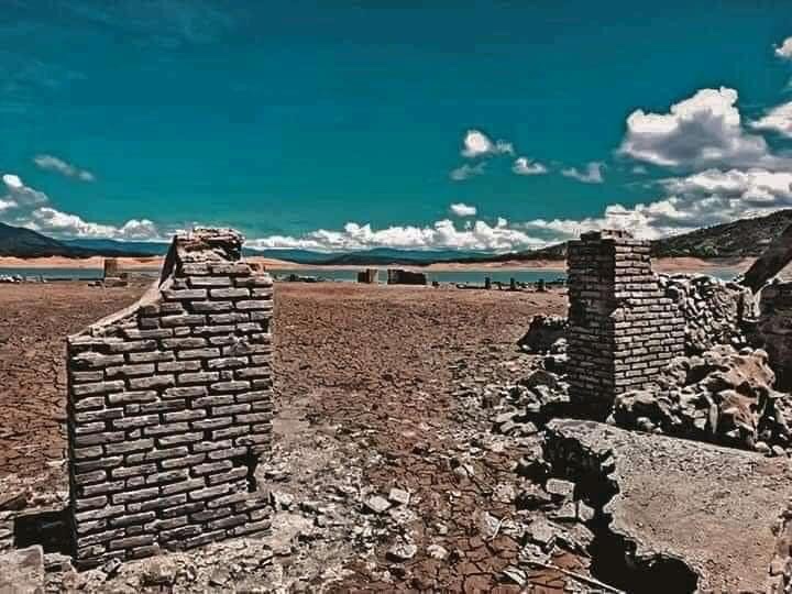 OLD TOWN REEMERGES AS PANTABANGAN DAM DIPS INTO ITS LOWEST LEVEL SINCE ...